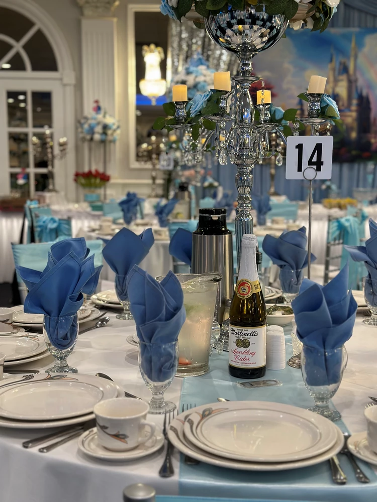 Take A Look At Our Jolly Inn Banquet Hall in Chicago