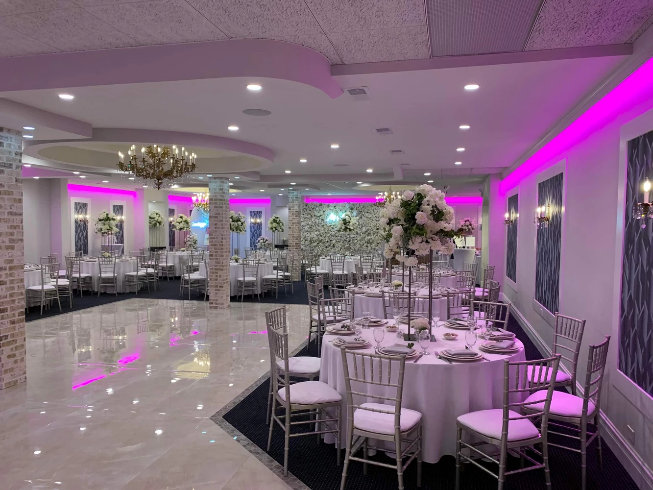 Take A Look At Our Jolly Inn Banquet Hall in Chicago
