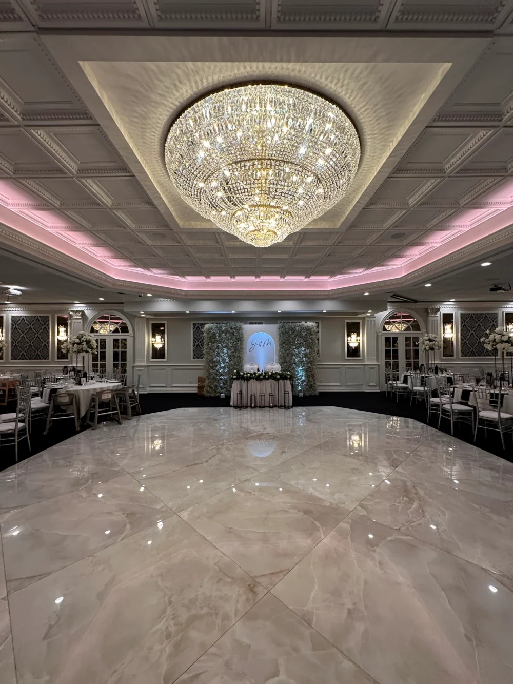Take A Look At Our Jolly Inn Banquet Hall in Chicago