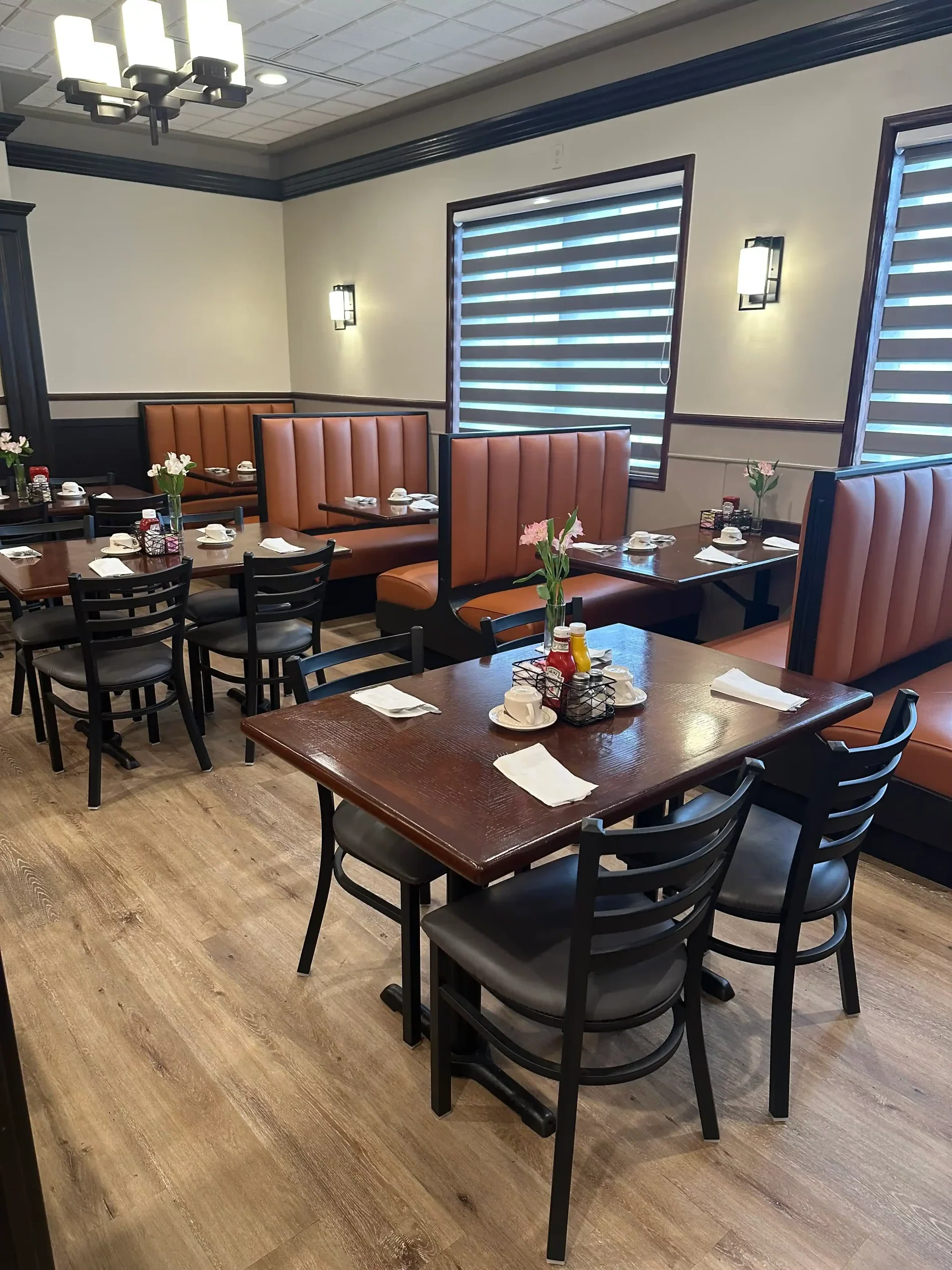 Take A Look At Our Jolly Inn Banquet Hall in Chicago