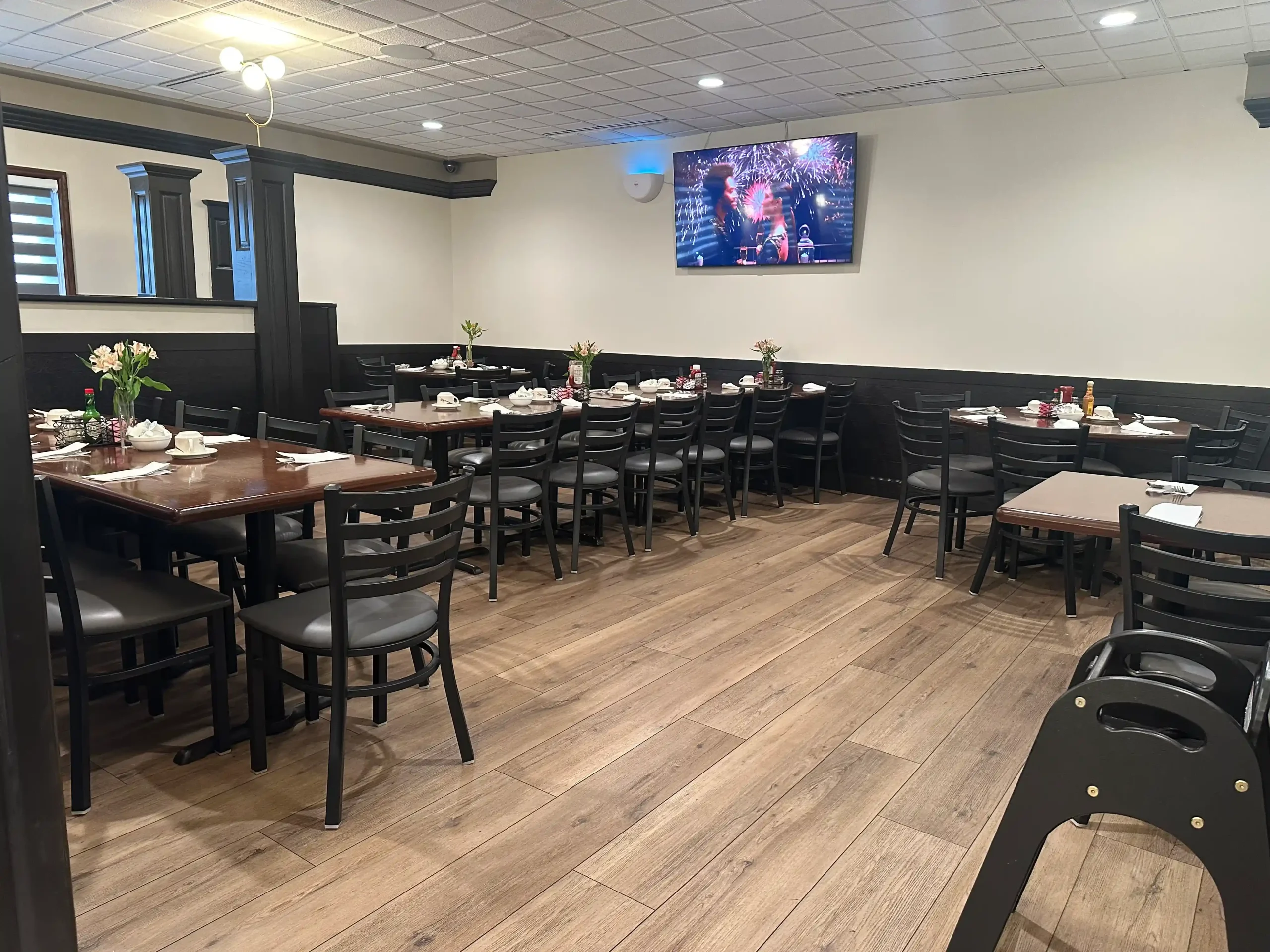 Take A Look At Our Jolly Inn Banquet Hall in Chicago