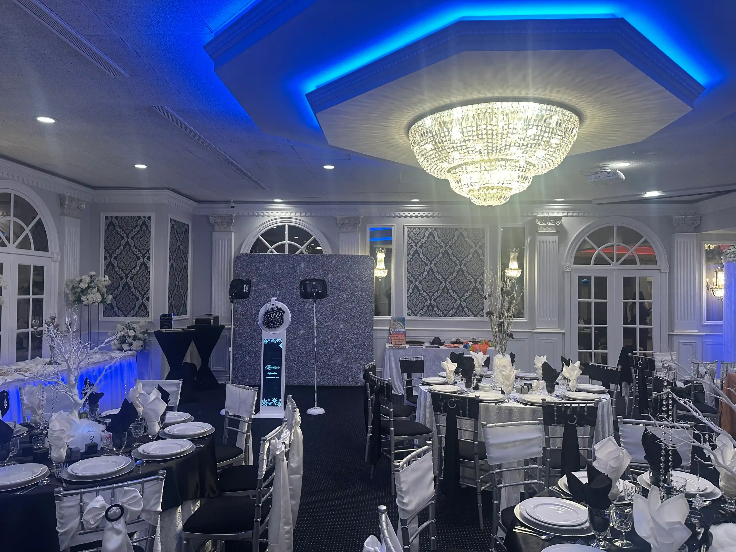 Take A Look At Our Jolly Inn Banquet Hall in Chicago