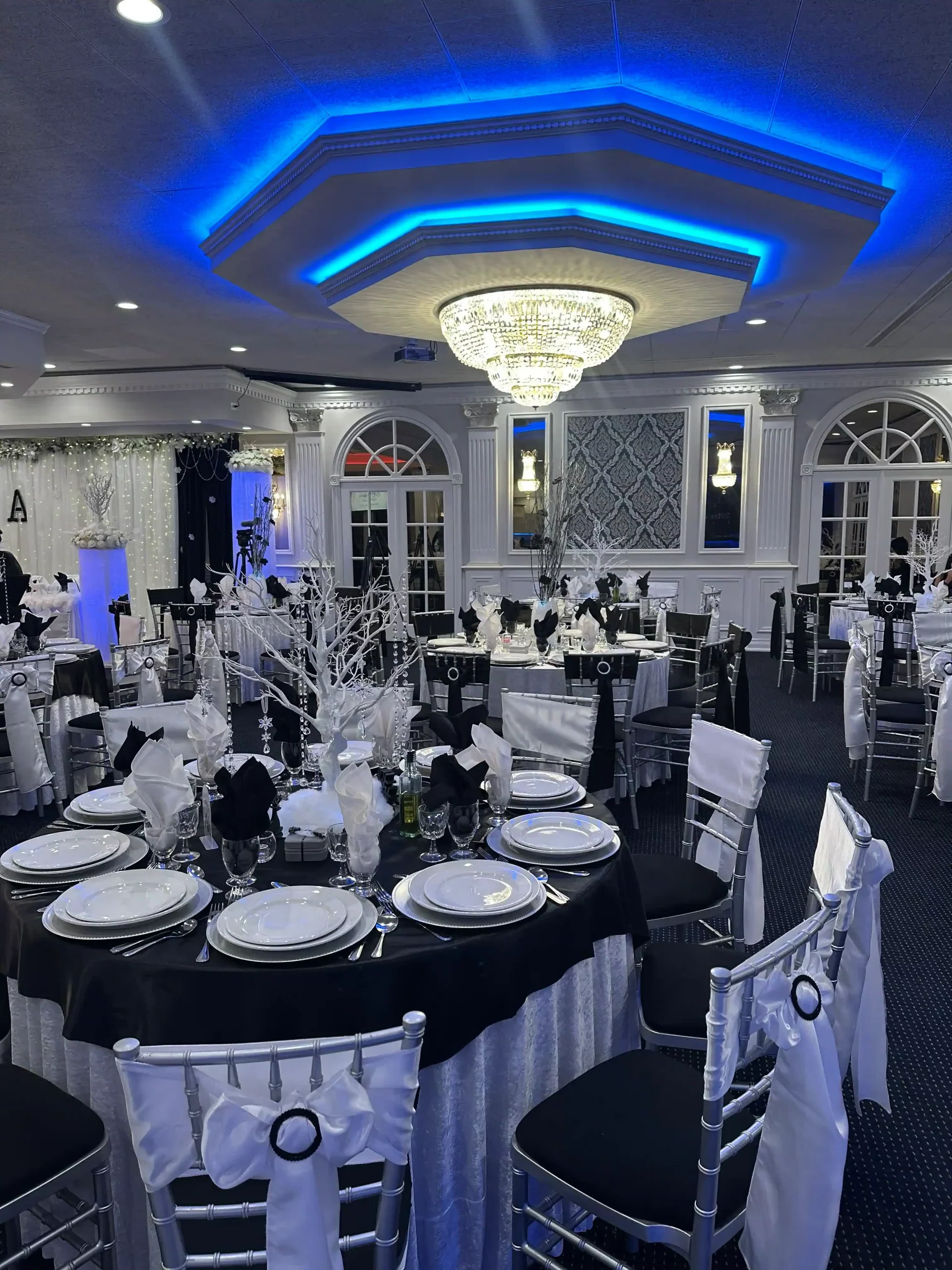 Take A Look At Our Jolly Inn Banquet Hall in Chicago